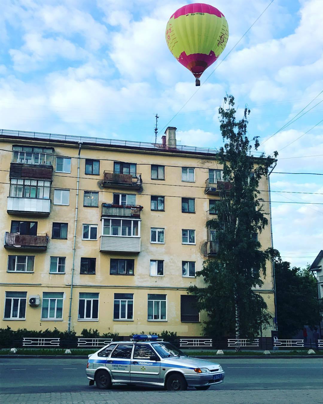 На шаре. | Пикабу